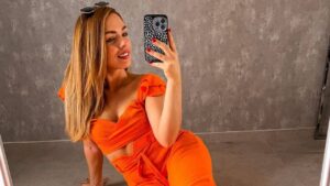 Rácz-Gyuricza Dóra élete