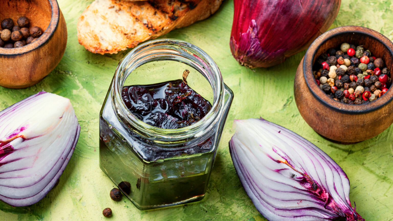 Lilahagyma-lekvár recept – nem csak az ünnepekre