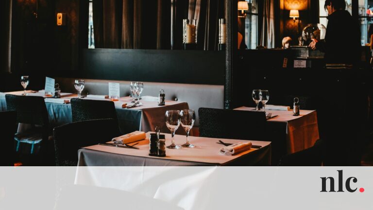 „Eltorzult arcom miatt kiküldtek az étteremből” – Rendőrséghez fordult ...