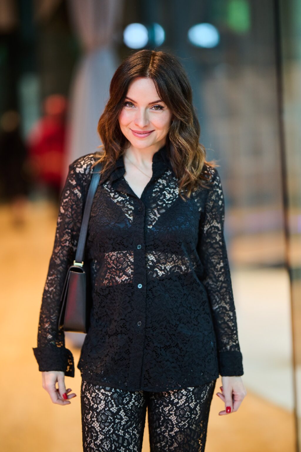 16 év után újra címlapon mutatta meg a fiát Zséda