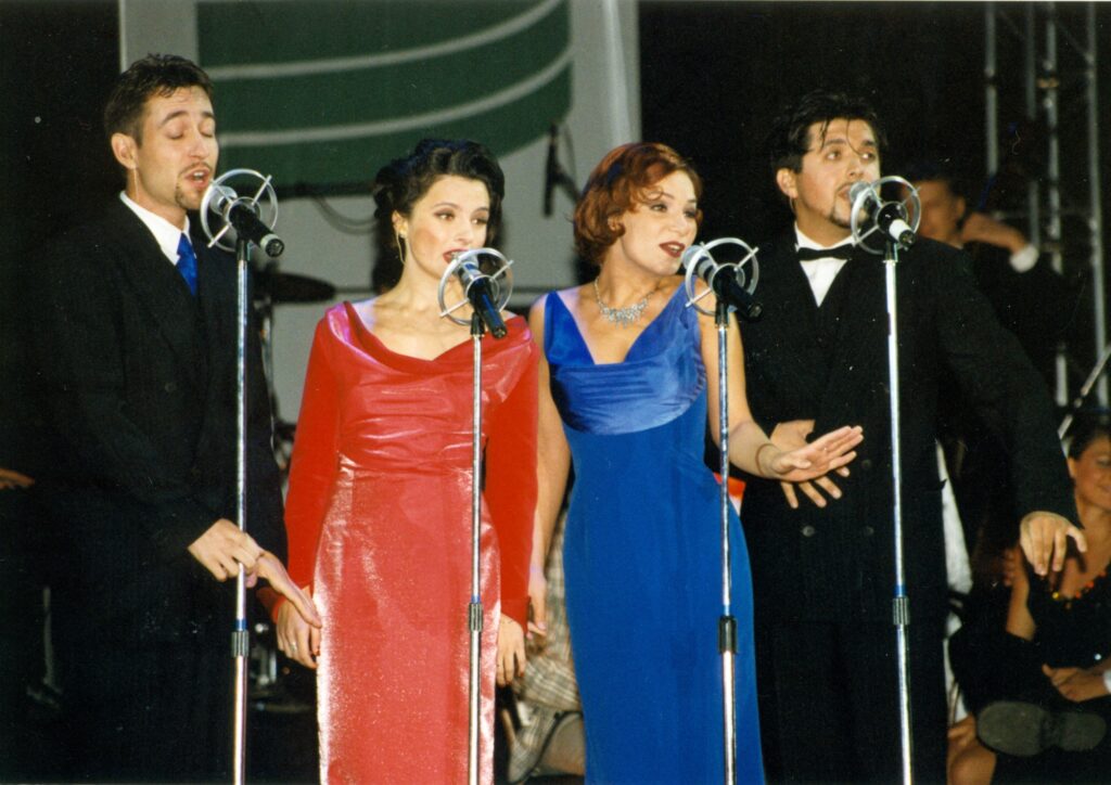 50 éves lett Zséda: így festett, mikor megismertük, és ilyen most