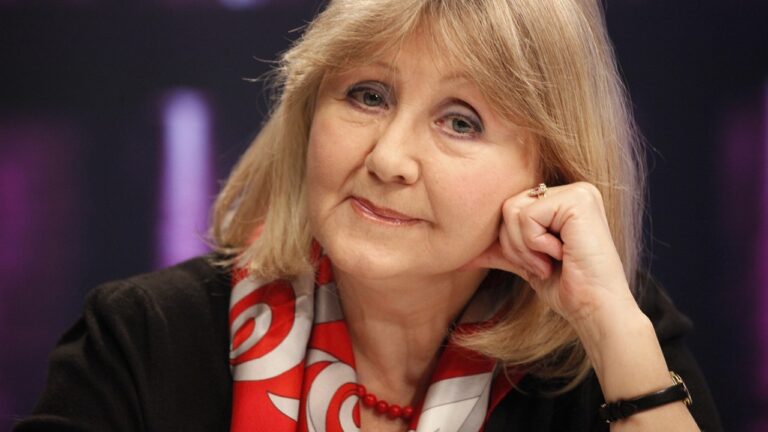 Ez a szöszi, fiatal lány bizony Halász Judit: a színésznő gyönyörű volt ...