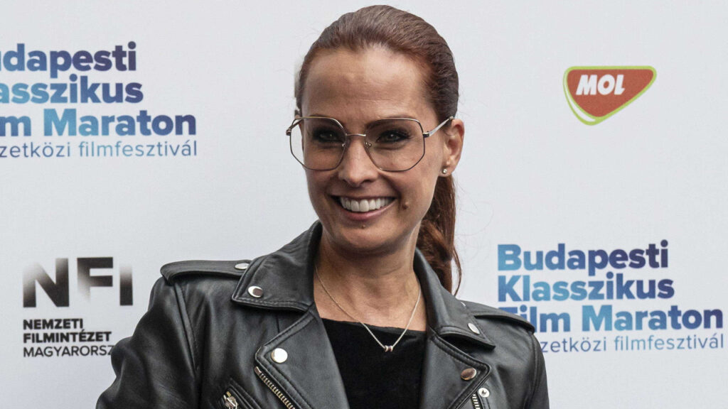 A Hunyadi sztárjával állt össze Dobó Kata